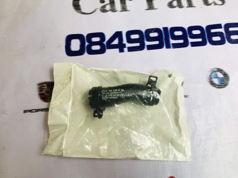 Cút nước xe Mercedes - 1668300496 - Phụ tùng ô tô Âu Đức