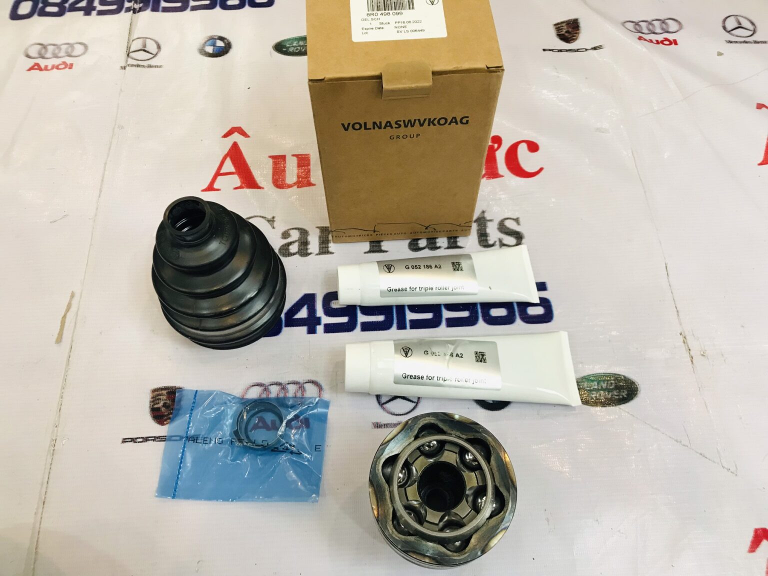 Cao su chụp bụi láp xe Audi Q5 - 8R0498099